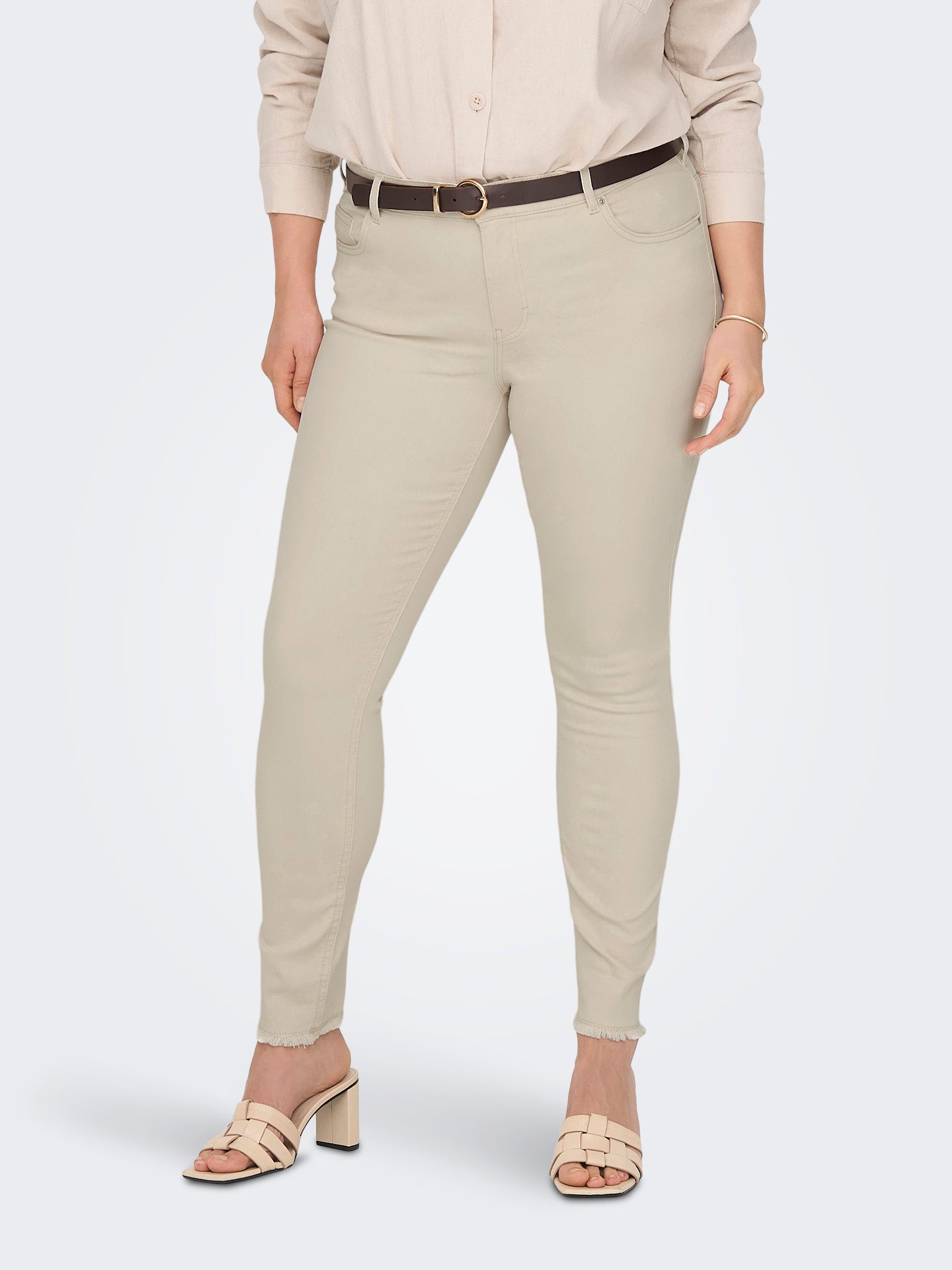 Only Carmakoma Willy Jeans – MillaMe